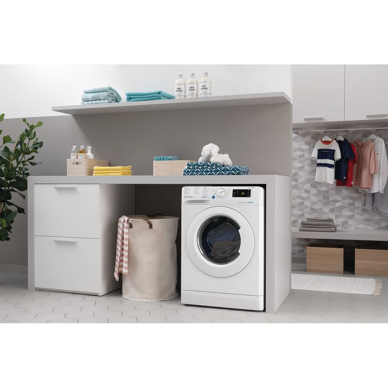 Freestanding Washing Machine Indesit BWE 101683X W UK N