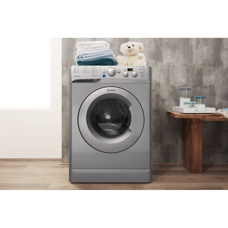 Freestanding Washing Machine Indesit BWD 71453 S UK